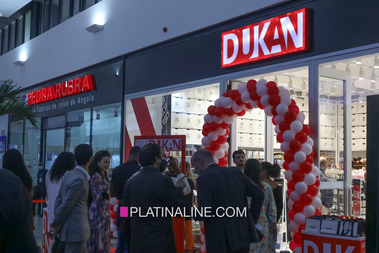10ª Loja da DUKAN é inaugurada no Shopping Nova Vida - PlatinaLine