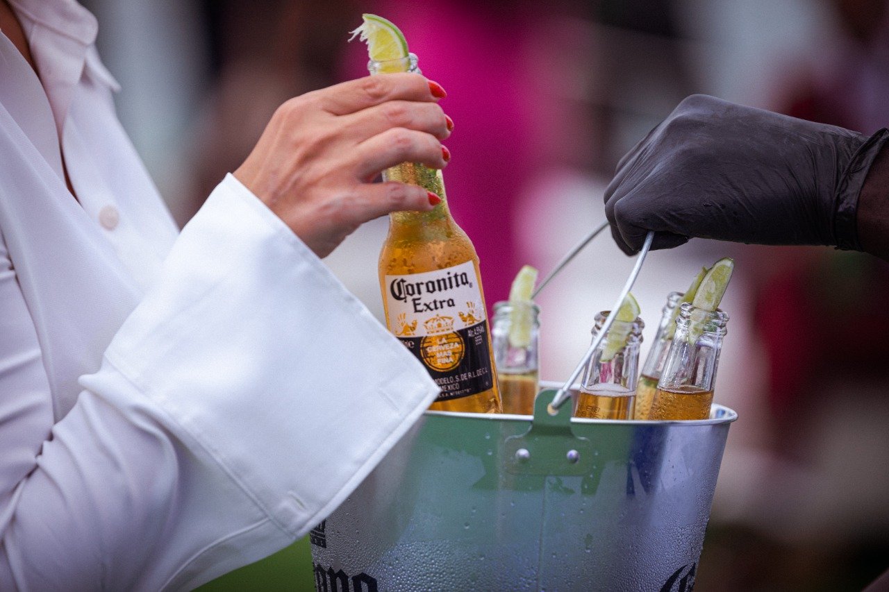 Grupo Castel oficializa lançamento da Cerveja Corona em Angola em ...