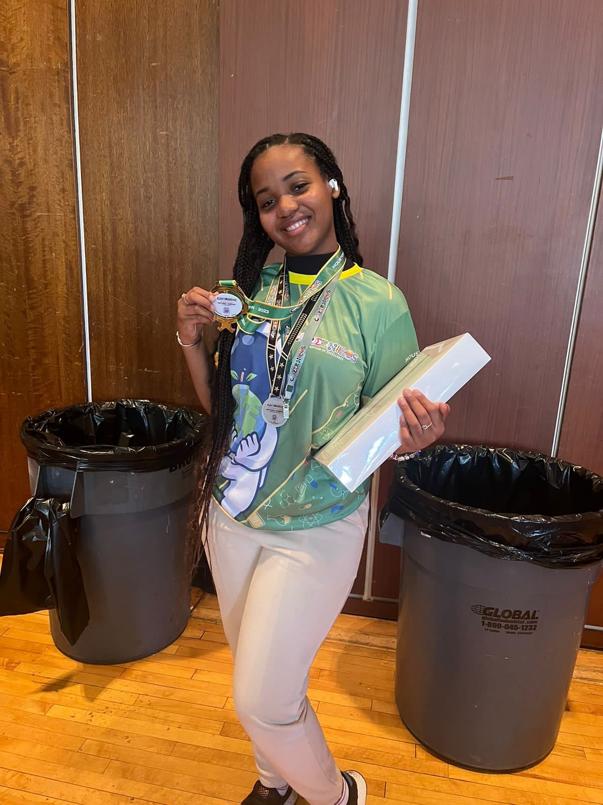 Angolana Rayana Cândido arrebata Medalha de Ouro nas olimpíadas nos EUA ...