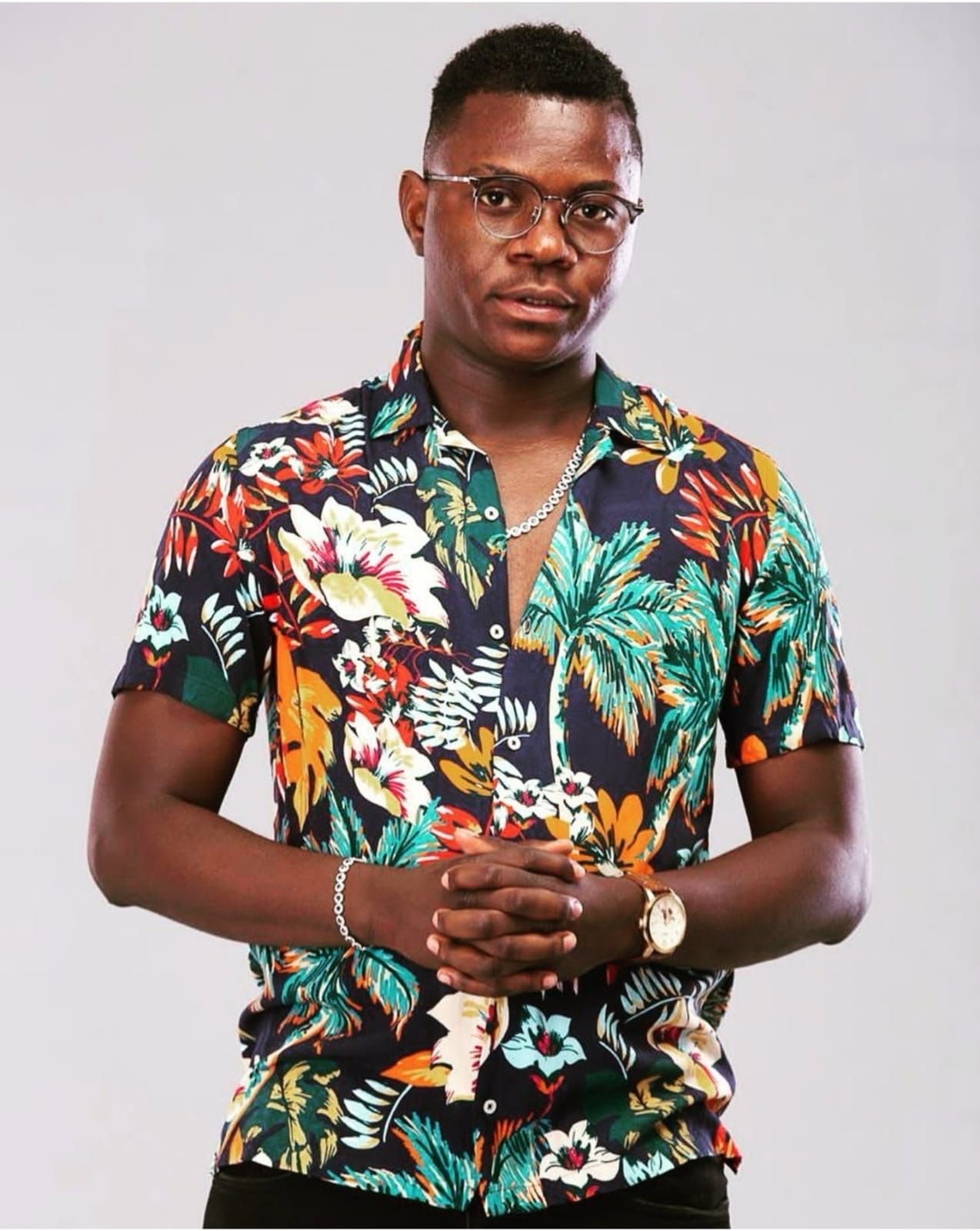 Filho do Zua diz que em 10 anos tornar-se-á um músico como Bonga e ...