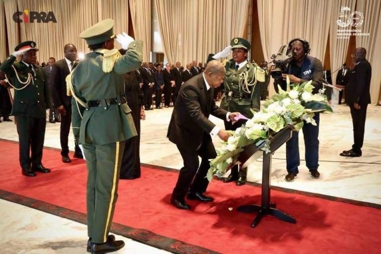Presidente da República rende última homenagem a Fernando da Piedade ...
